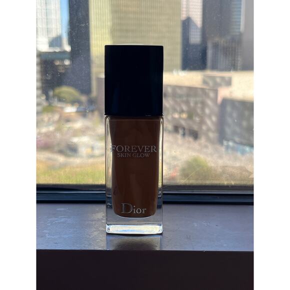 Dior | Makeup | Dior Forever Skin Glow | Poshmark